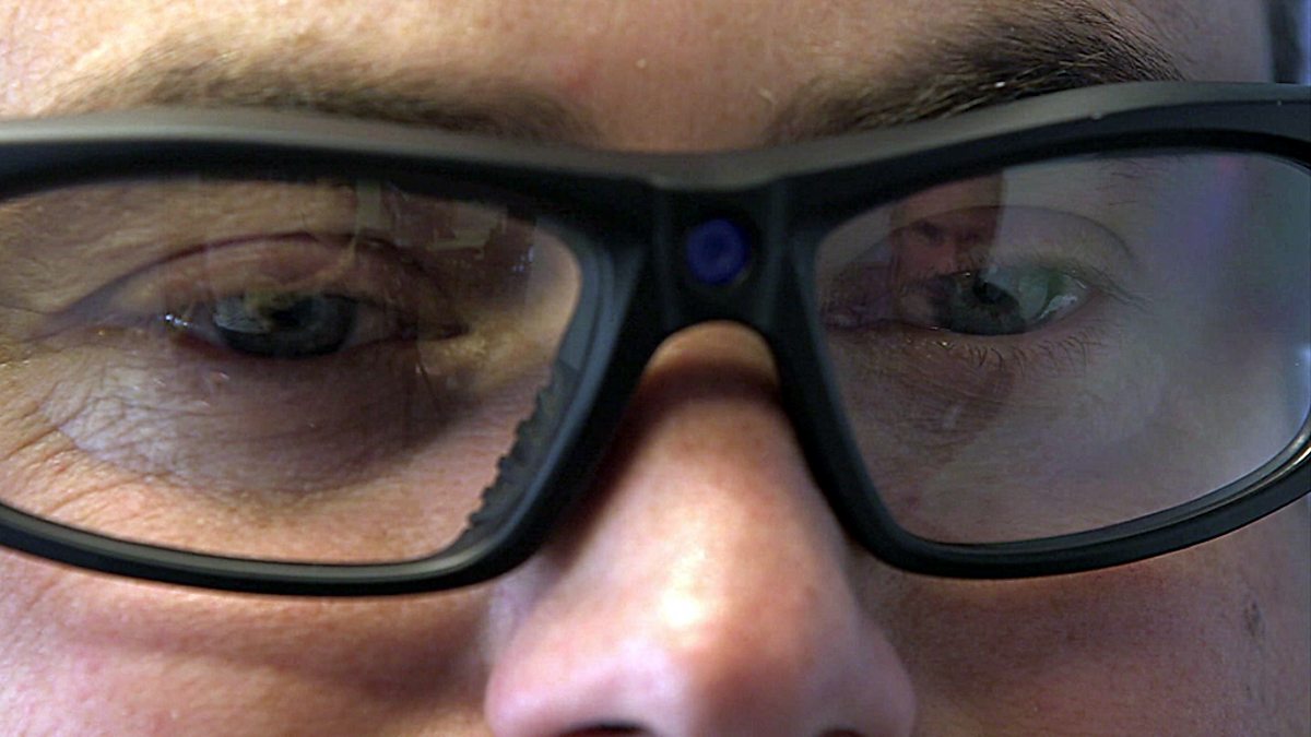 BBC News - Click, 14/02/2015 GMT, The tech behind facial recognition