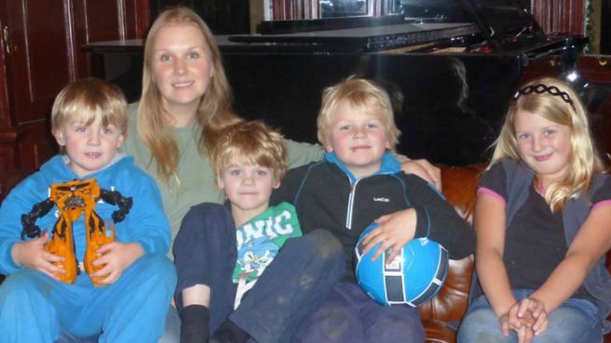 BBC Radio Scotland - Mum and Me, Series 3, Victoria Erasmus, Victoria ...