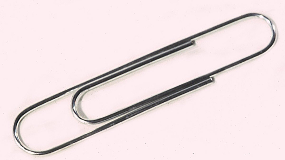 BBC News - Click, 28/03/2015 GMT, Tech hacks: Paper clip to smartphone ...