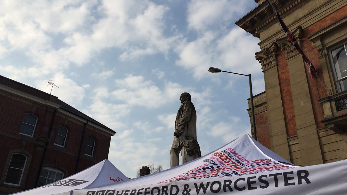 BBC Hereford & Worcester - Election Market Stall, Kidderminster Market ...