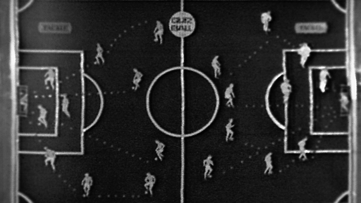 BBC One - Quiz Ball, 22/12/1966, Ted Moult buzzes for a tackle