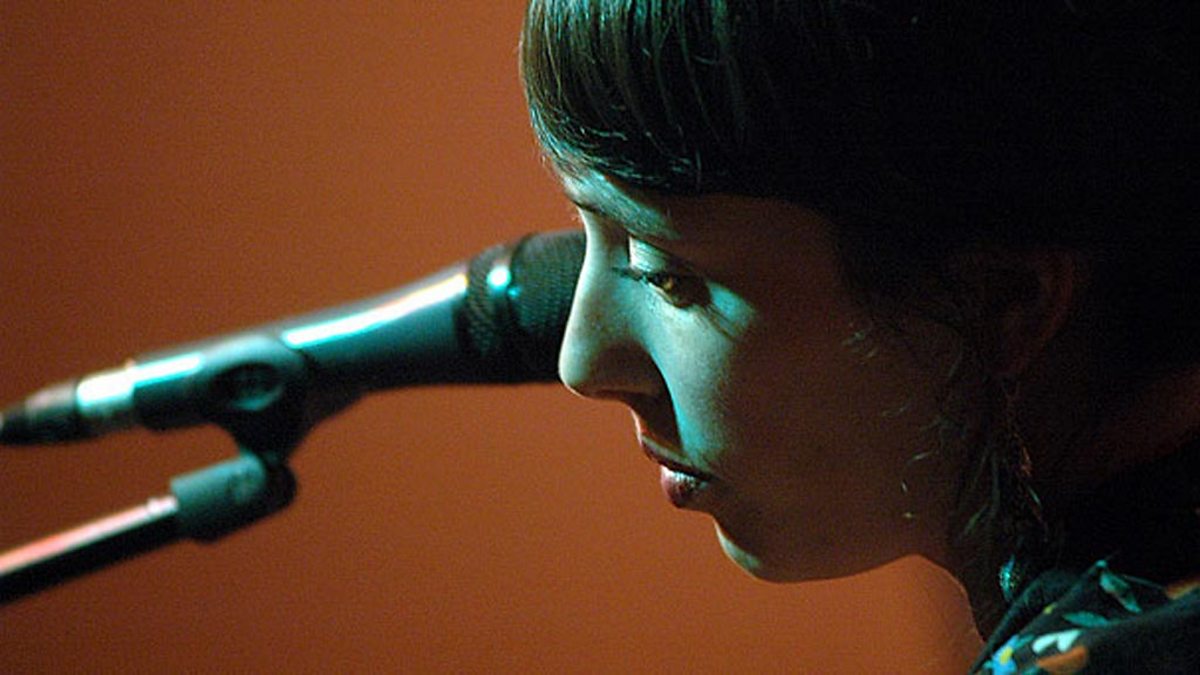 BBC Radio Cymru - C2 - Sesiynau C2 9Bach