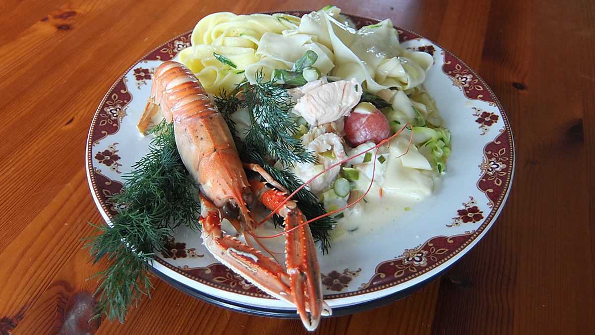 BBC ALBA - Fuine, Series 2, Cooking with Seafood - Features