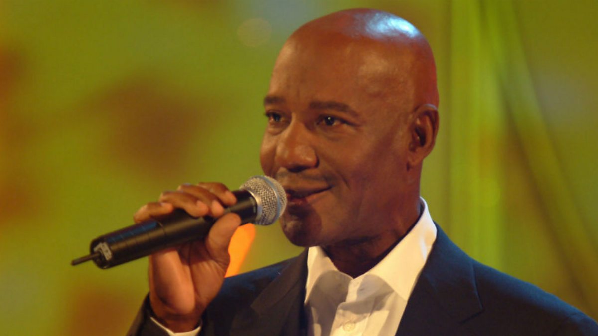 BBC Radio 5 Live - 5 Live In Short, Hot Chocolate singer Errol Brown ...