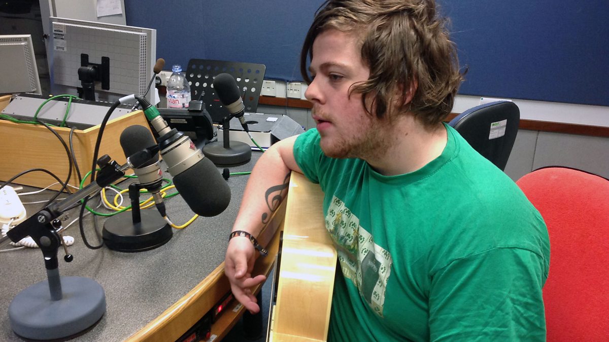 BBC Radio Cymru - Sesiwn Fach, 10/05/2015 - Cofio Siwsann George, Osian ...