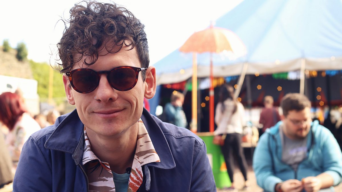 BBC Radio Cymru - C2, Huw Stephens, 19/10/2015