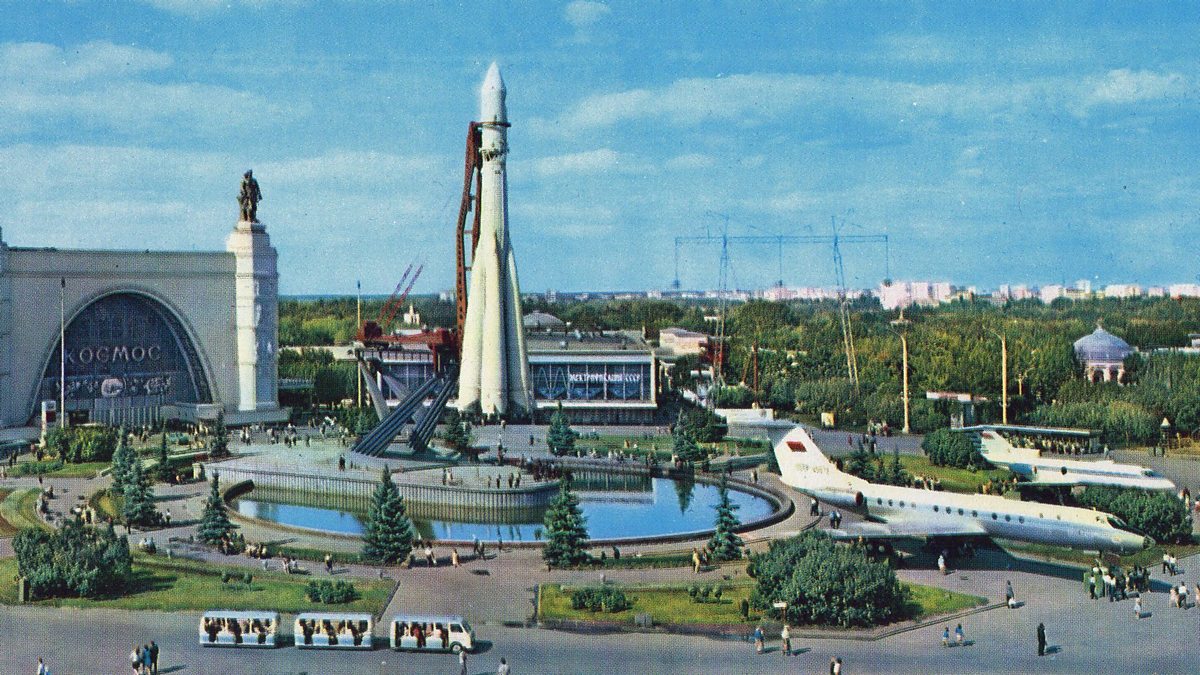 BBC Arts - BBC Arts - Seeing Red: Postcards of Soviet-era architecture