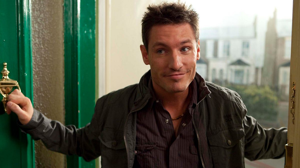 BBC Blogs - EastEnders News & Spoilers - Robbie Jackson briefly returns ...