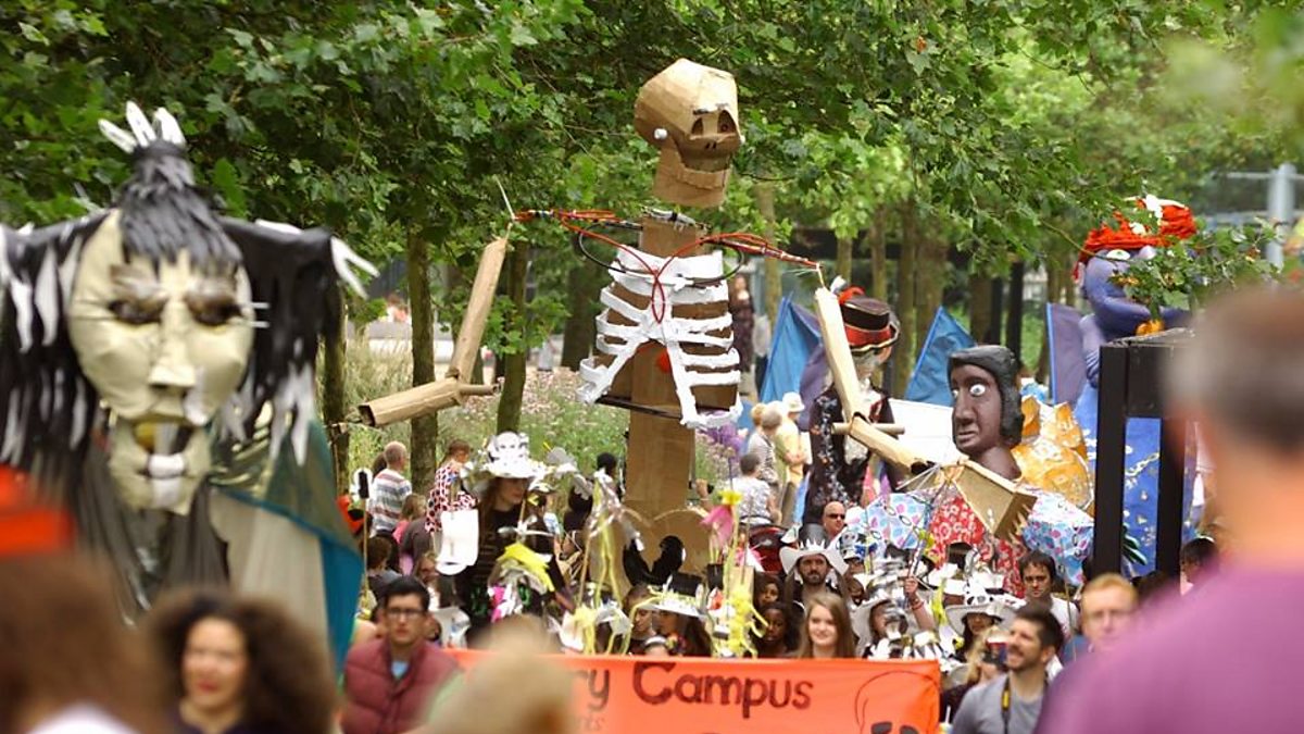 BBC Arts - Get Creative - Prepare for a giant of a parade