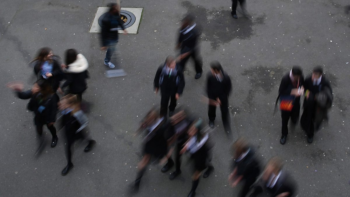 BBC Radio 5 Live - 5 Live In Short, Stoke school bans skirts for being ...