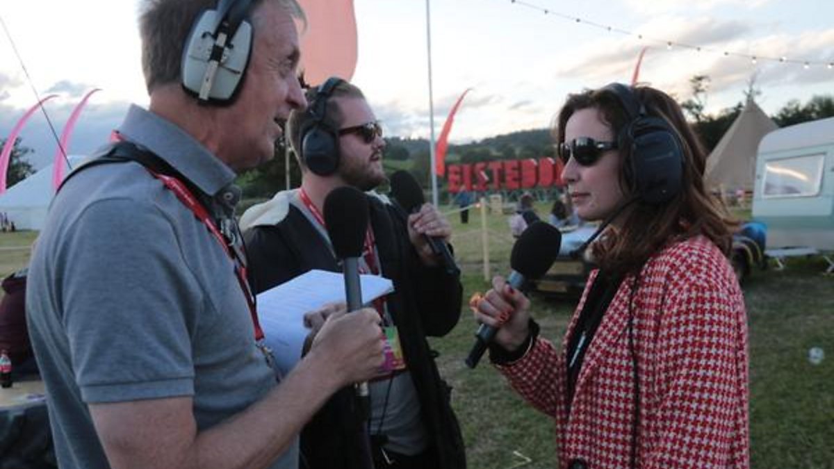 BBC Radio Cymru - Llais y Maes, Mr Phormula, Delyth McLean a Cowbois ...