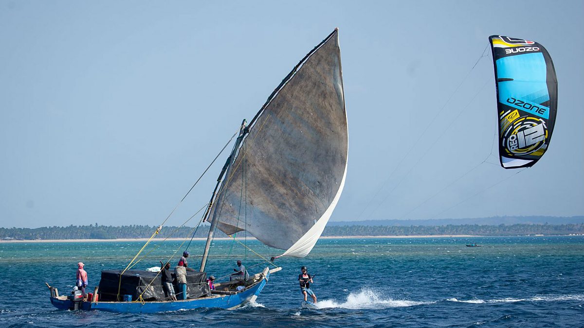 BBC World Service - Not by the Playbook, Somali Surf's Up!