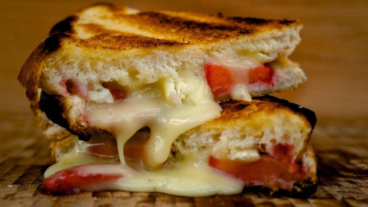 BBC Radio 5 Live - 5 Live In Short, Cheese toasties made with ...