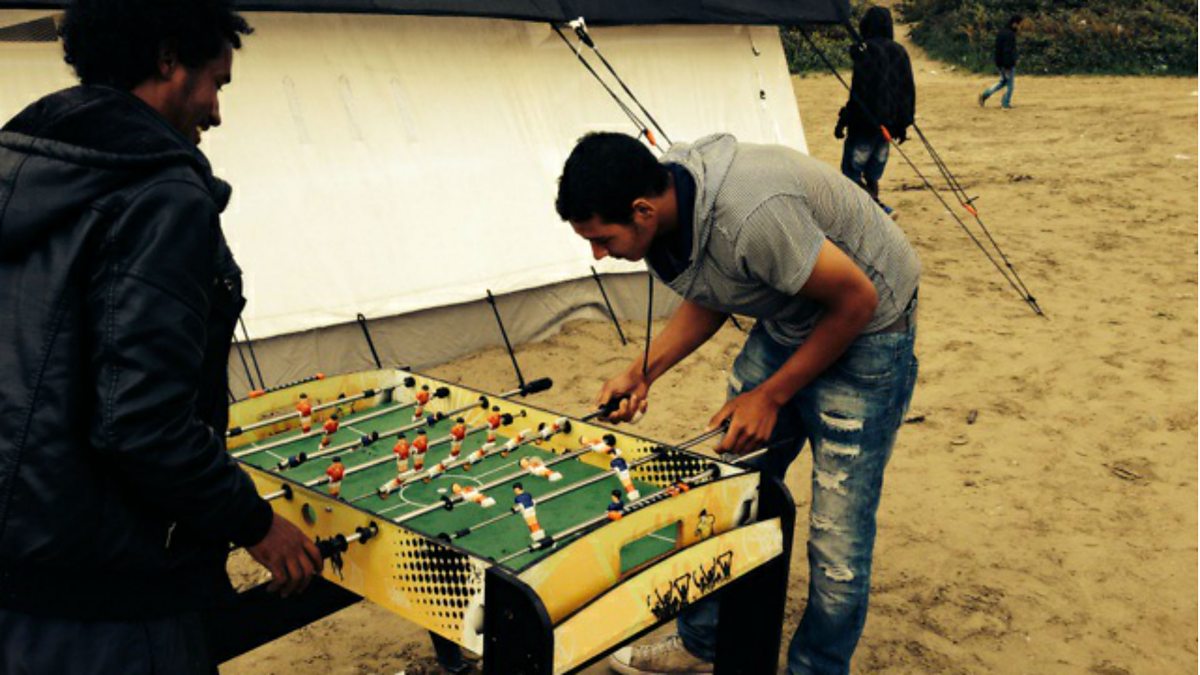 BBC World Service - Sportshour, Football at the Border