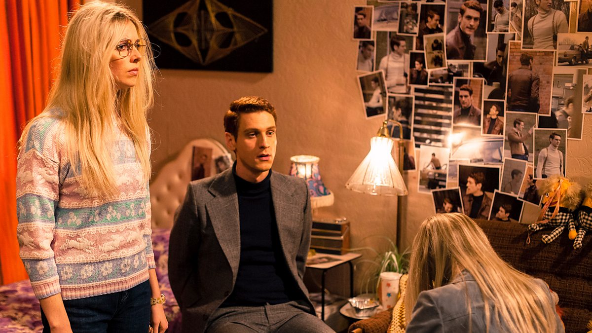 BBC Three - Top Coppers, The Passion of the Chris - Clips