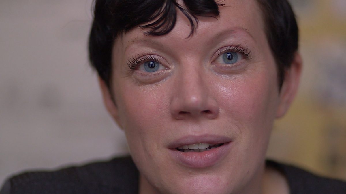 BBC Arts - BBC Arts, Rachel McCrum performs Light