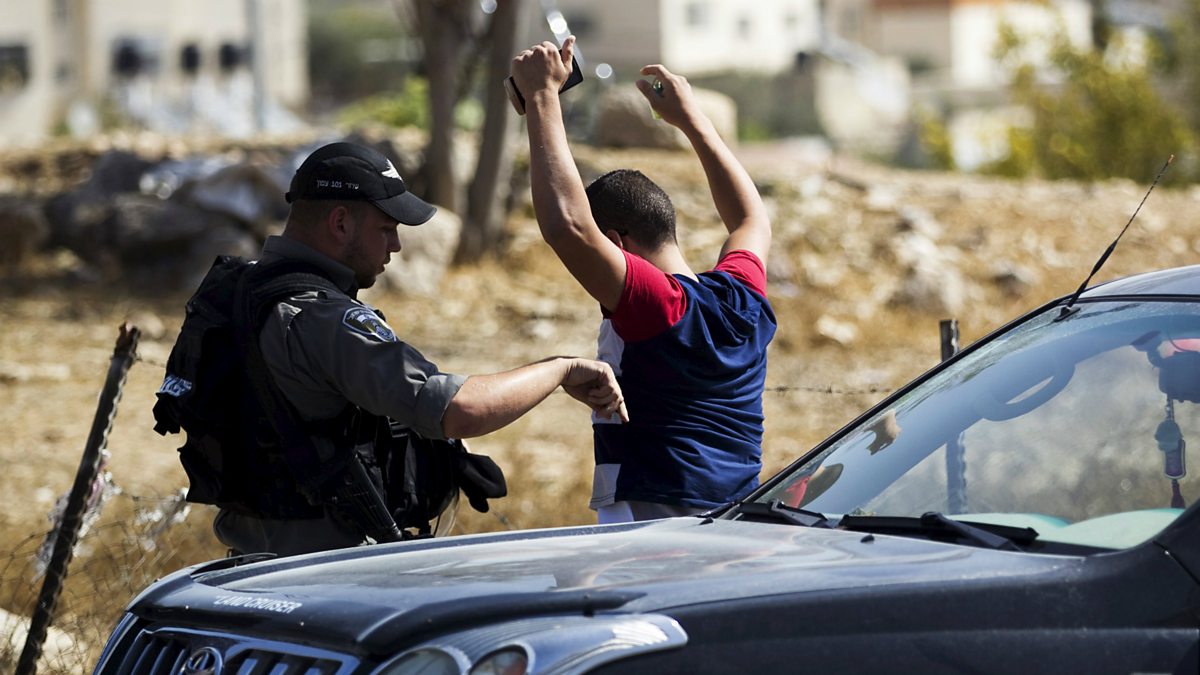 BBC World Service - Newshour, New security measures in Israel