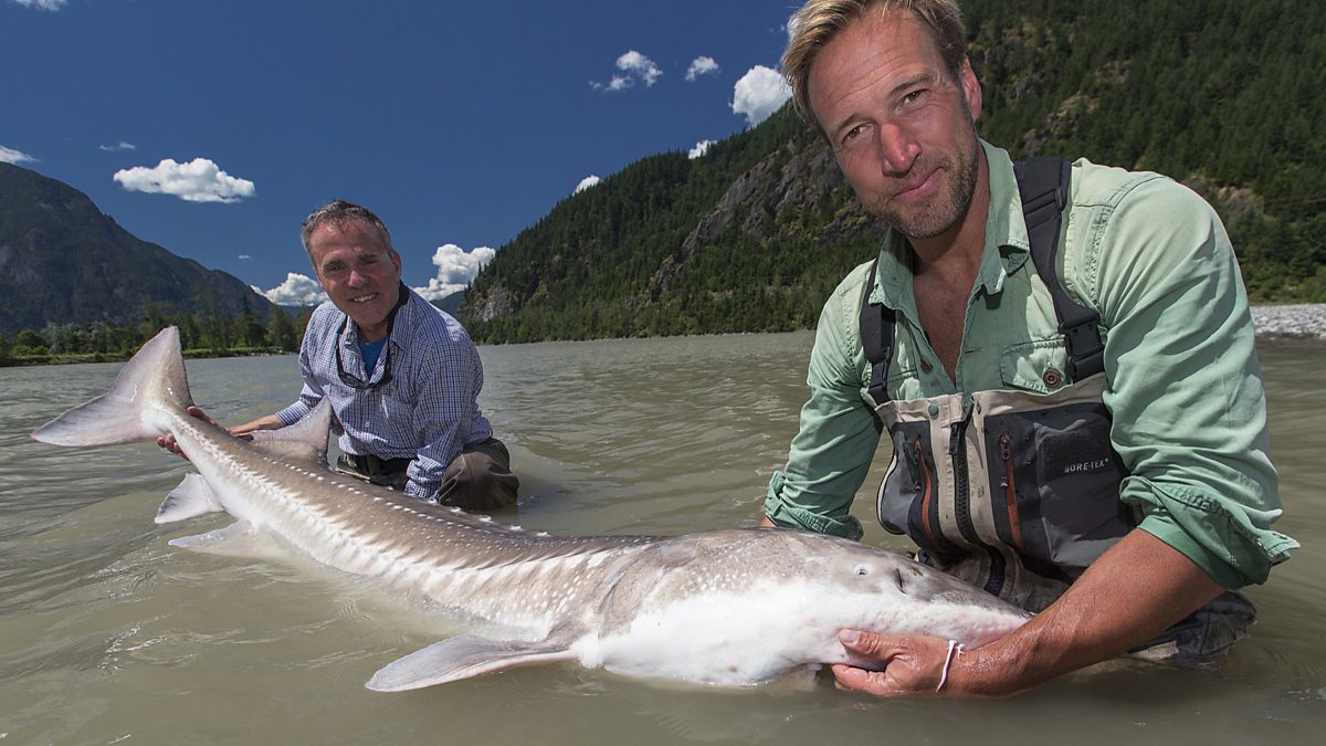 BBC Two - Ben Fogle and Matt Hayes show off the biggest catch of Ben’s ...