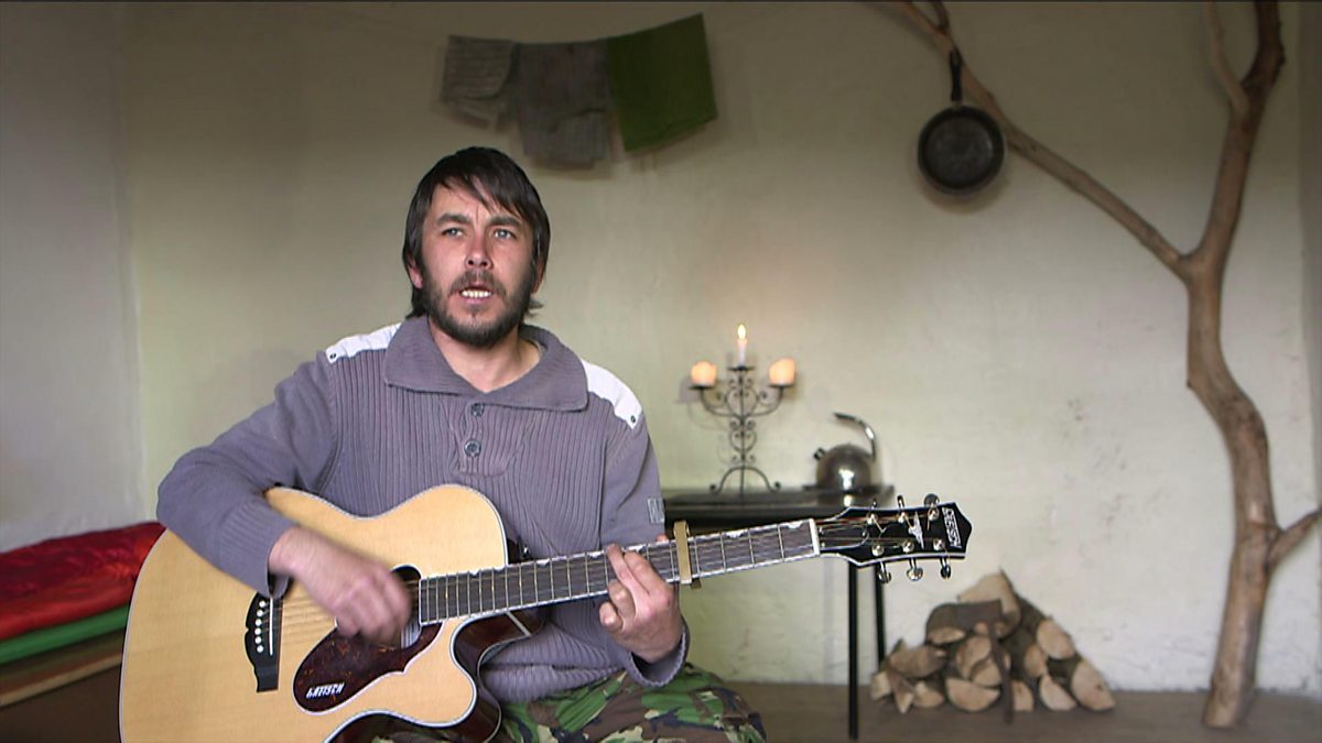 BBC Two - Bothy Life, Kenny Young sings a song celebrating the ...