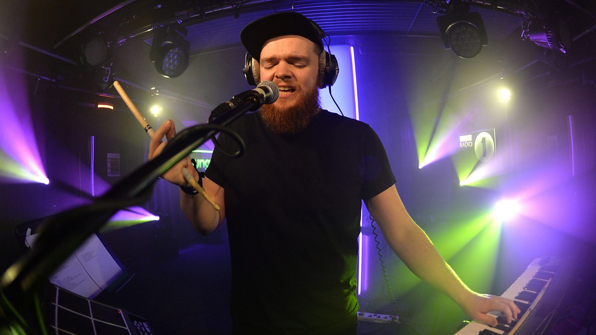 BBC Radio 1 - Radio 1's Live Lounge - Sound Of 2016 winner Jack Garratt ...