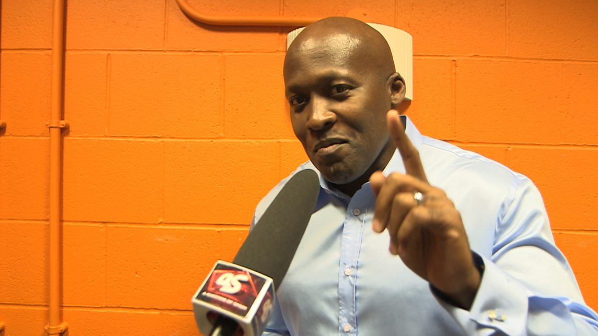 BBC One - Question of Sport, Series 45, Episode 23, John Regis gives ...