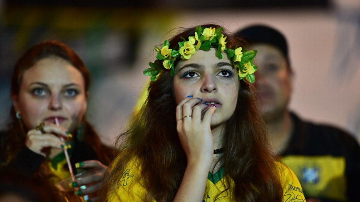 BBC World Service - The Fifth Floor, Brazil: "Country of the Future?"