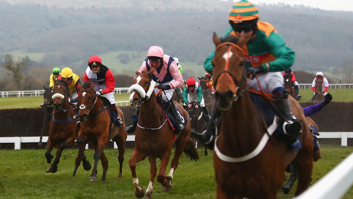 BBC Radio 5 Live - 5 Live In Short, Foxhunter Chase: The closing stages