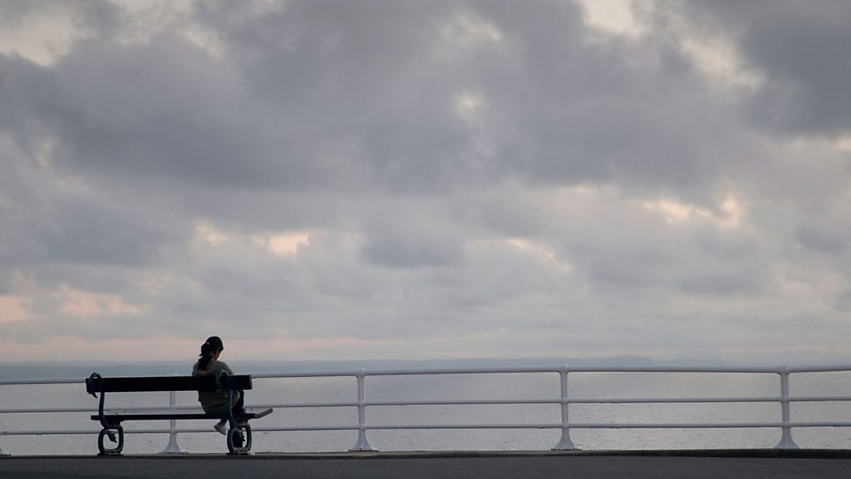BBC Radio Cymru - Caryl Parry Jones, Unigedd