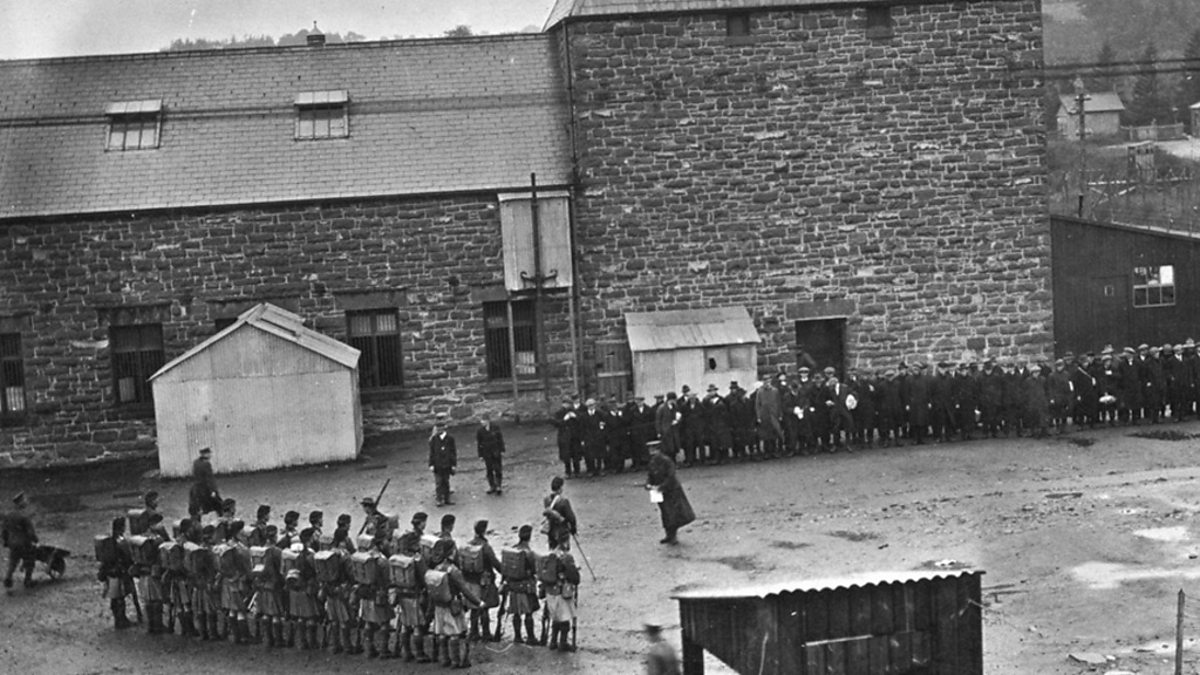 BBC Radio Wales - Frongoch: Irish University of Revolution