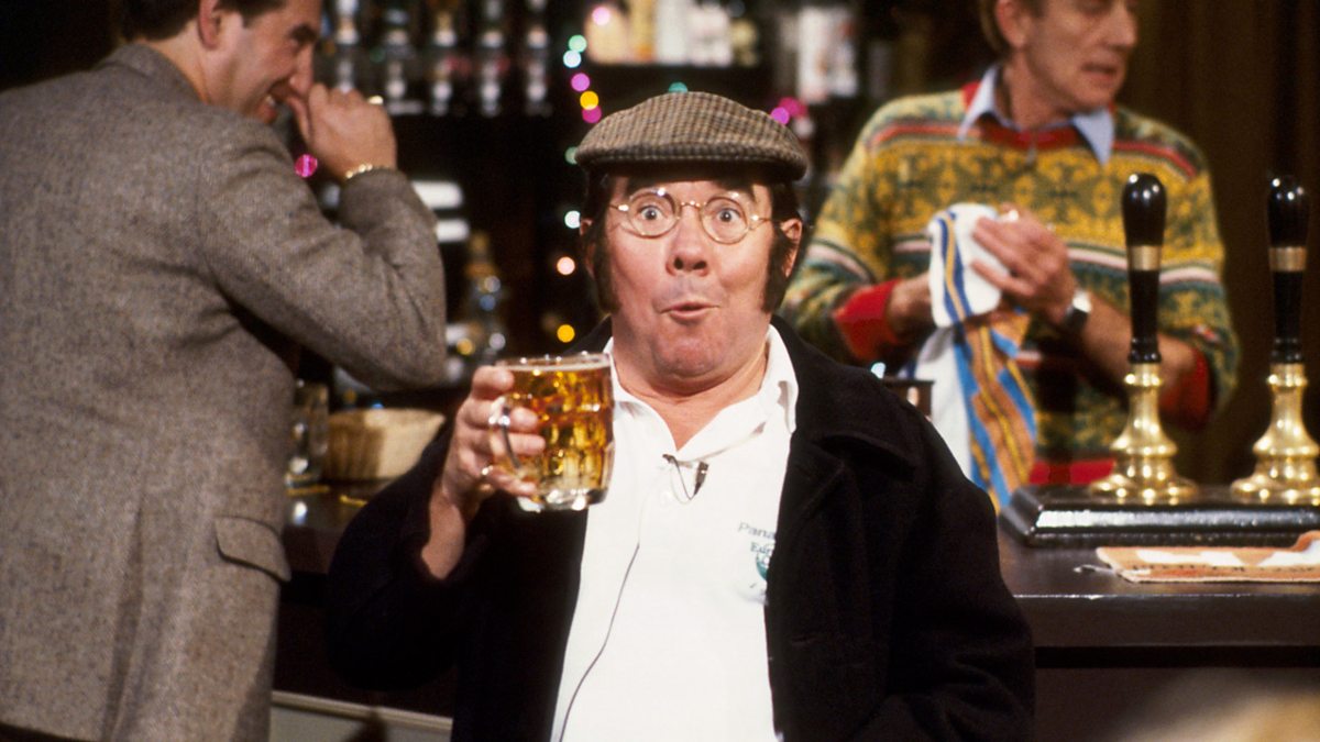 BBC Radio Scotland - John Beattie, 31/03/2016, Ronnie Corbett ...