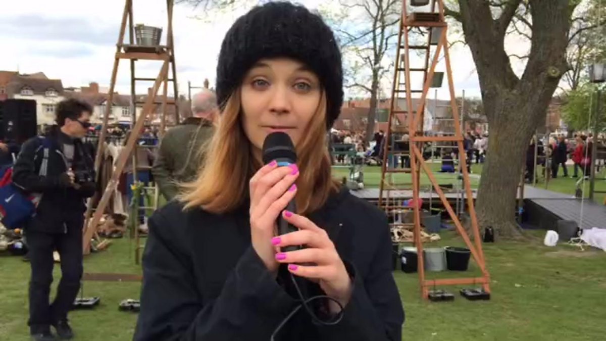 BBC - Shakespeare Lives, Julia Barton from Washington performs Sonnet 91