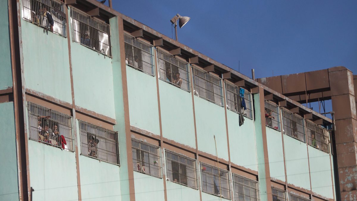 BBC World Service - Outlook, My Childhood in a Mexican Prison