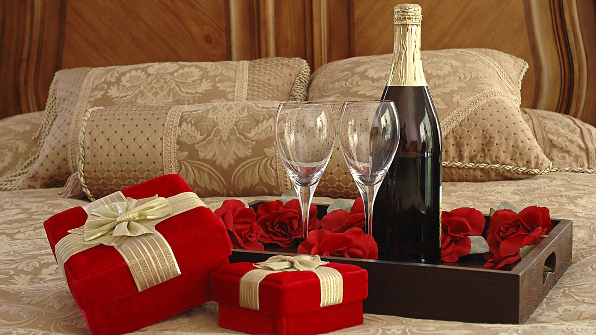 BBC World Service - Trending, ‘Blessers’ - South Africa’s Sugar Daddy ...