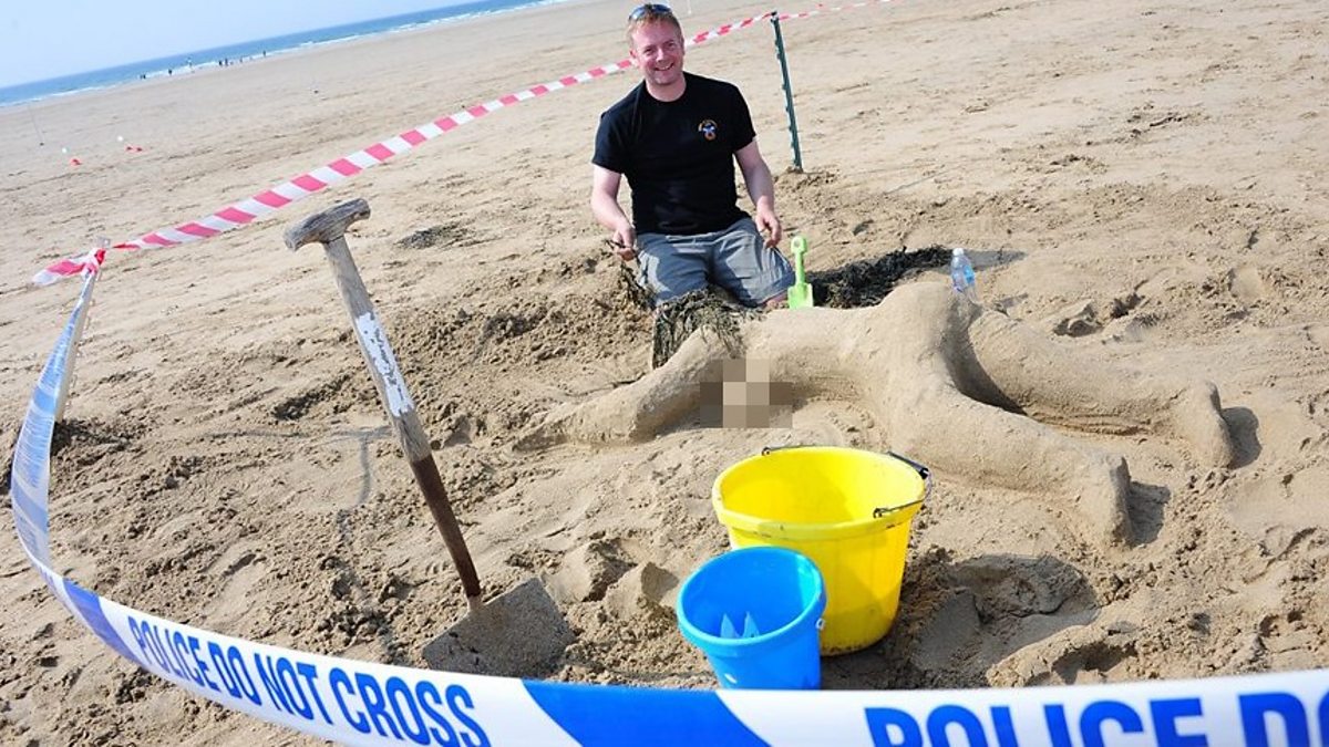 BBC Radio 4 - Six O'Clock News, The sandcastle winner that went too far?