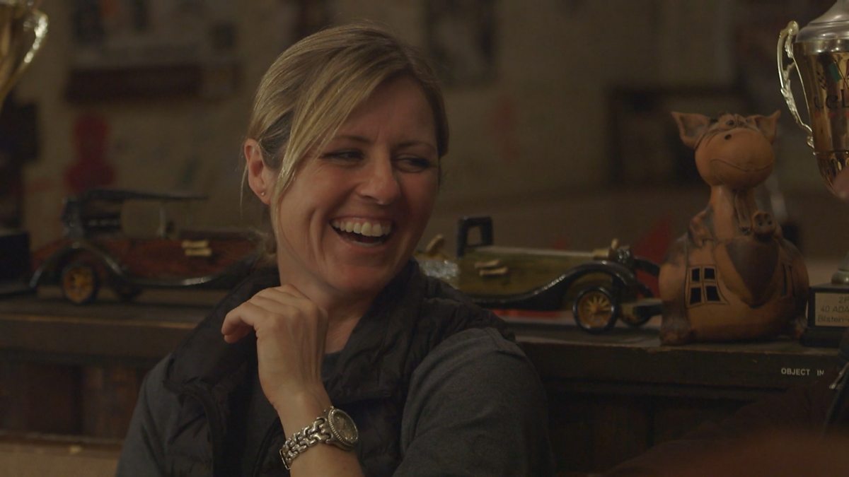 BBC Three - Top Gear: Extra Gear, Series 1, Episode 1, Pistenklause