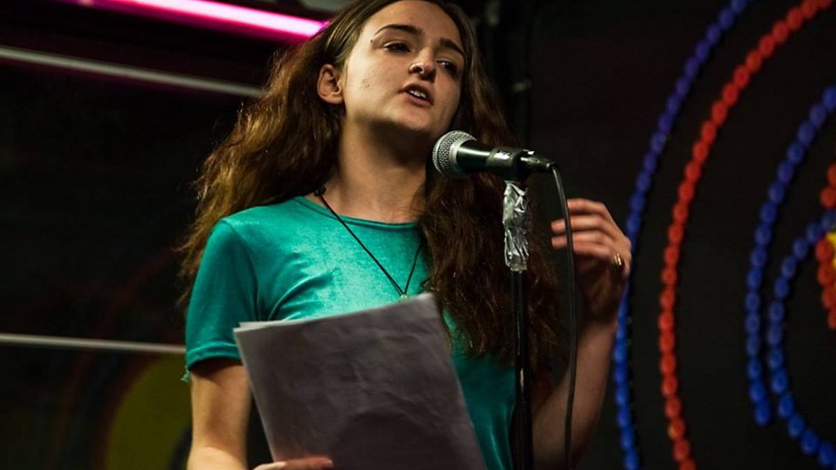 BBC Arts - Books Features - Tech-free verse: How poet Lisa Luxx made ...