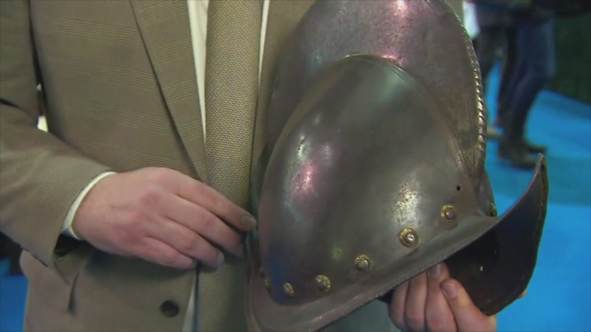 BBC One - Bargain Hunt, Series 44, Westpoint 20, Hats off to Paul with ...