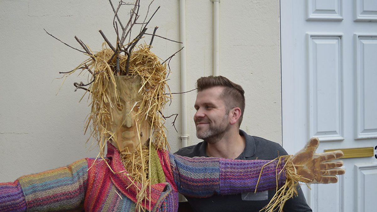 BBC Radio Ulster - Saturday with John Toal, Scarecrows in Ederney ...