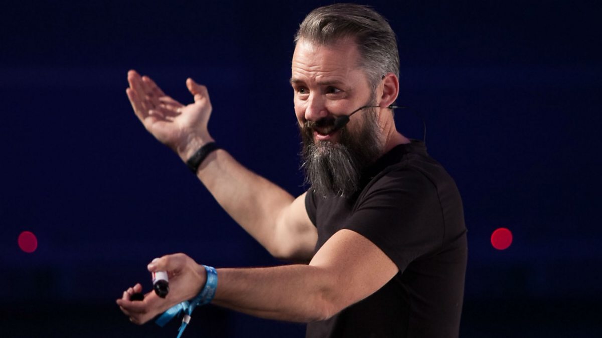 BBC Radio 2 - The Chris Evans Breakfast Show, Sara Cox sits in, Dr Max ...