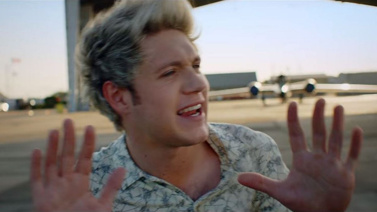 BBC Radio 1 - Nick Grimshaw - Why a fan photo made Niall Horan so angry