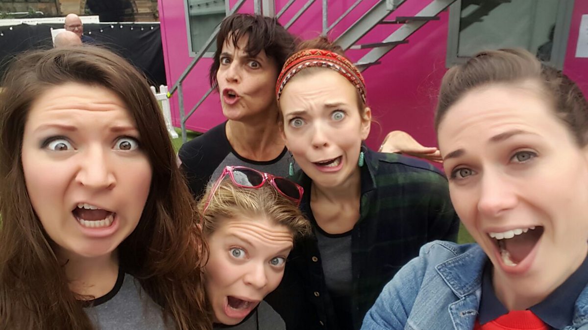 BBC - Shakespeare Lives - Is this ANOTHER dagger I see before me?