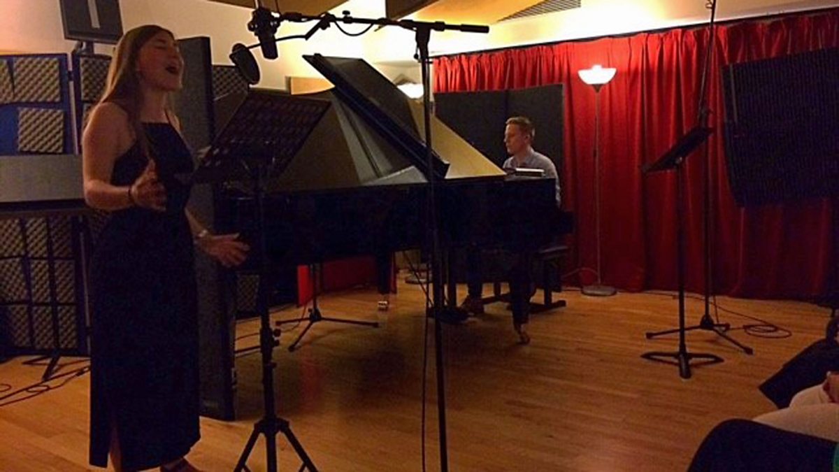 BBC Radio Cymru - Sesiwn y Sioe Gerdd, Cyfres 2, Mared Elin Williams