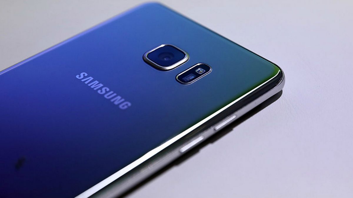 BBC World Service - World Business Report, Samsung Recalls Phones With ...