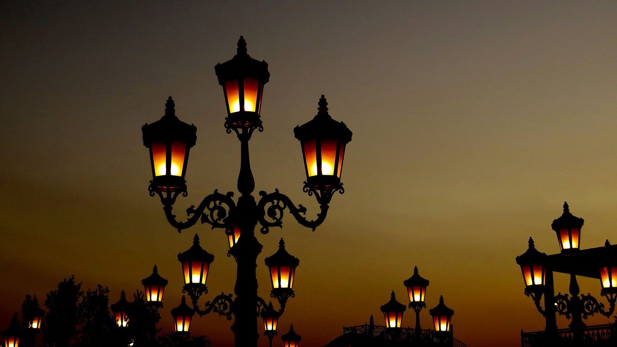 BBC World Service - Business Daily, How thorium lit up the world