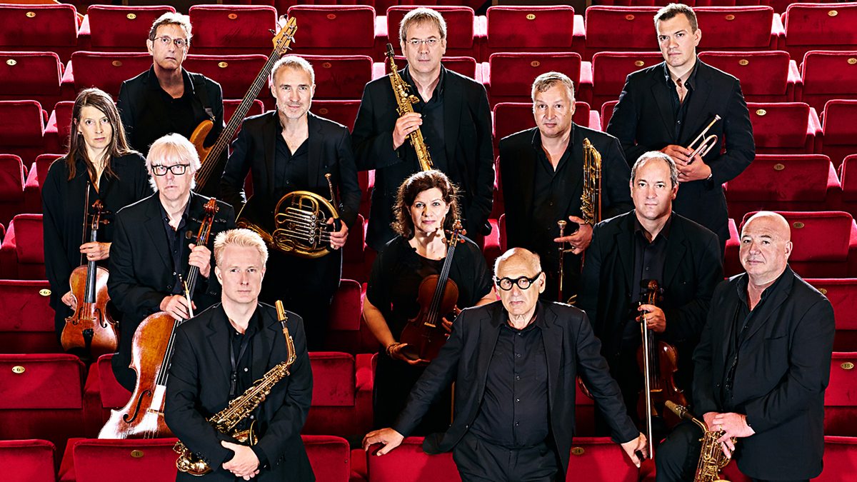 BBC - Shakespeare Lives - An A to Z of saucy Shakespeare - in song!