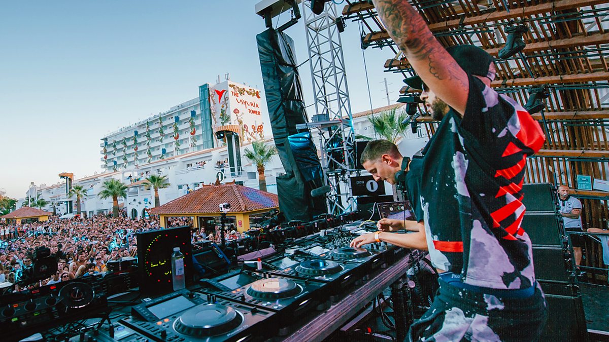 BBC Radio 1Xtra - 1Xtra's Takeover with DJ Target, Festival Bangers vs ...