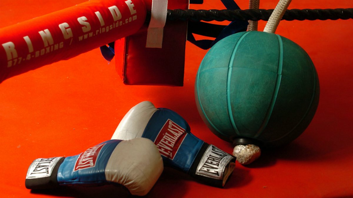 BBC Radio 5 Live - 5 Live In Short, Costello: The risks in boxing are ...