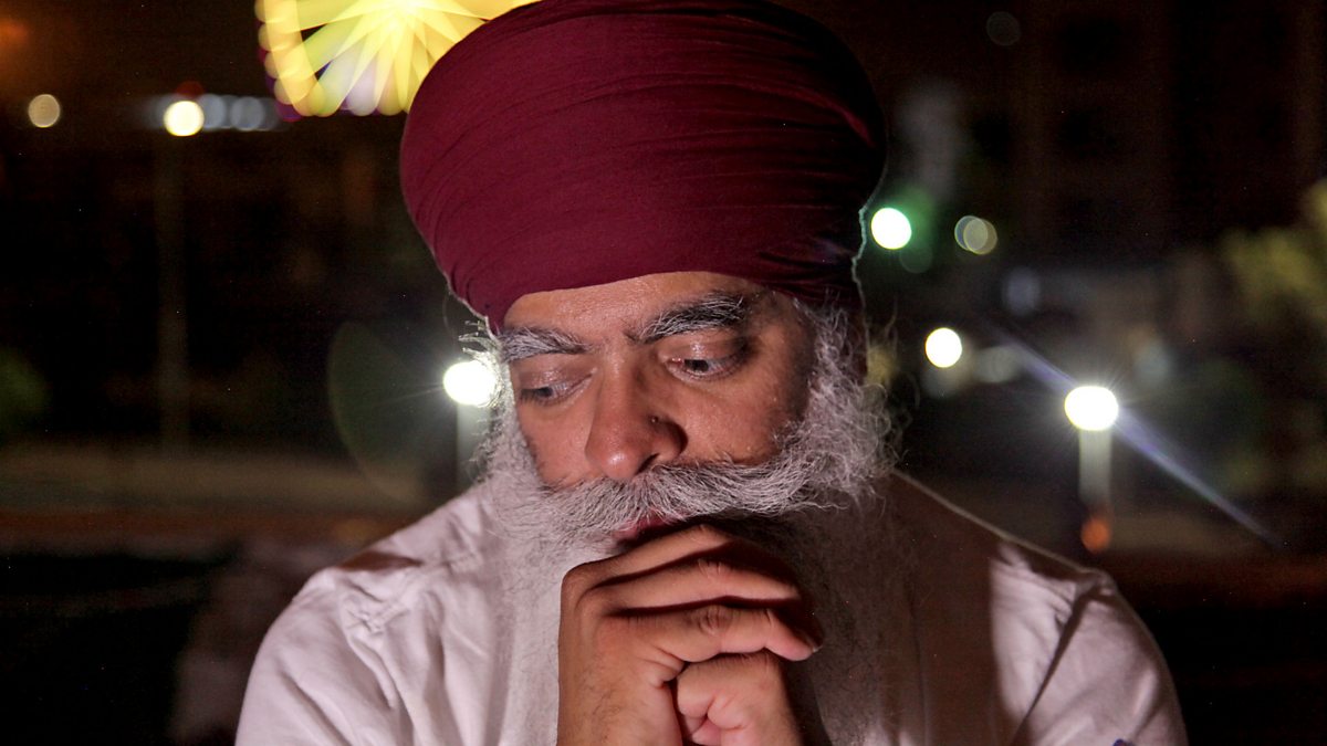 BBC News - The Selfless Sikh: Faith on the Frontline