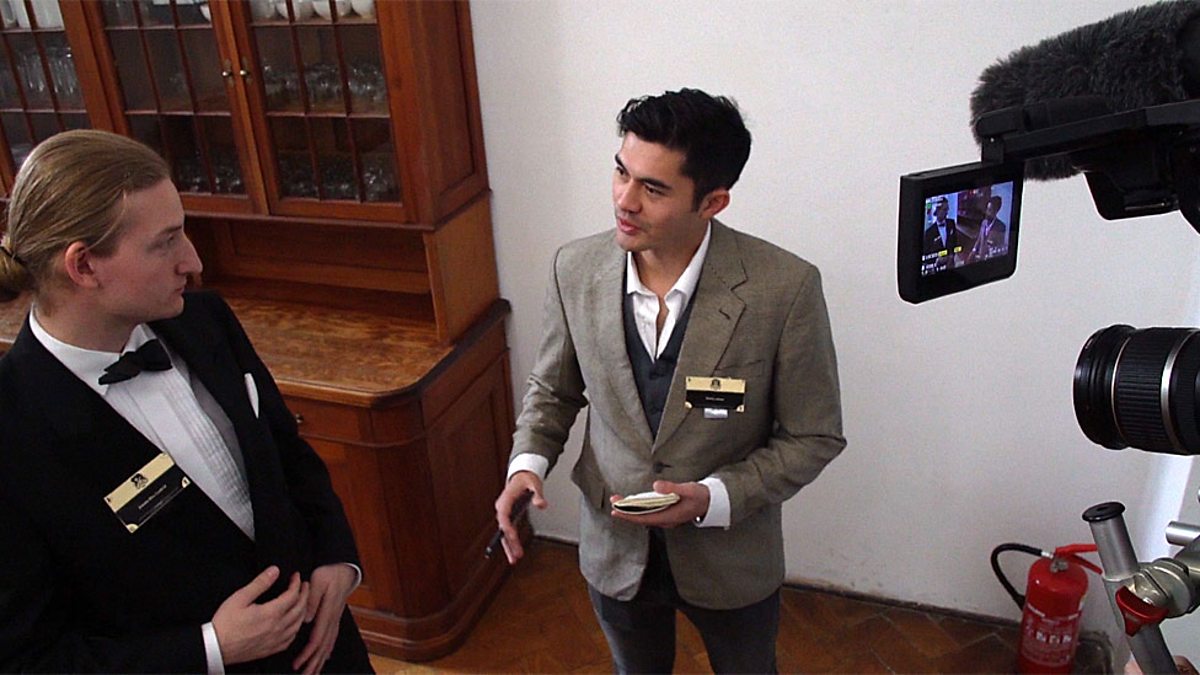 BBC News - The Travel Show, 17/12/2016 GMT, Behind the scenes of a ...