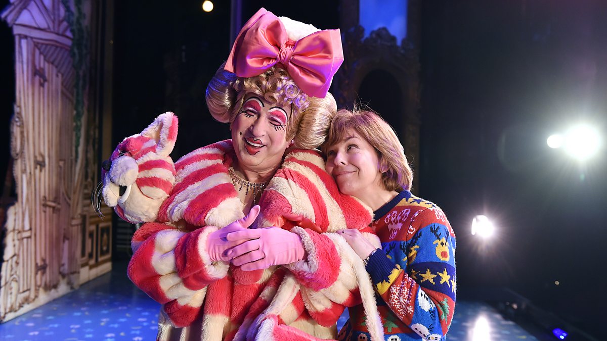 BBC Radio 2 - Ken Bruce, Oh Yes He Did! Watch Ken Bruce's Panto Performance